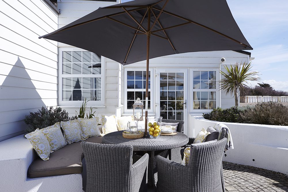 Angmering On Sea Beach House West Sussex luxury holidays