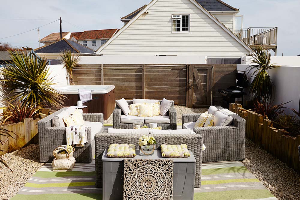 House Profile: Club Walk Beach House - Luxury Beach House Rental
